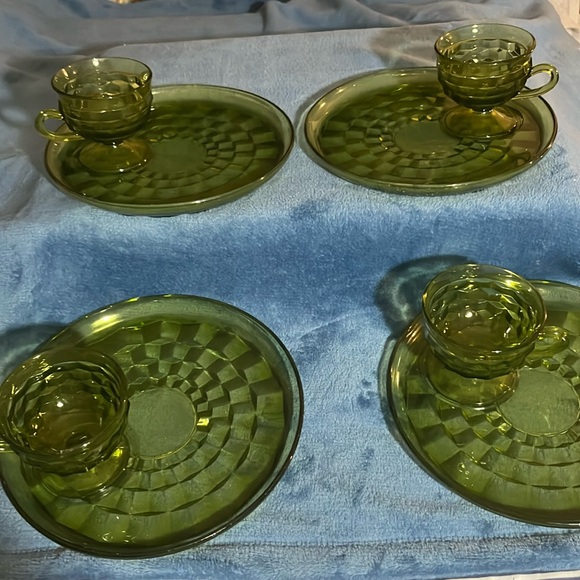 Indiana Glass | Dining | Vintage Indiana Class Cube Pattern Plates And ...